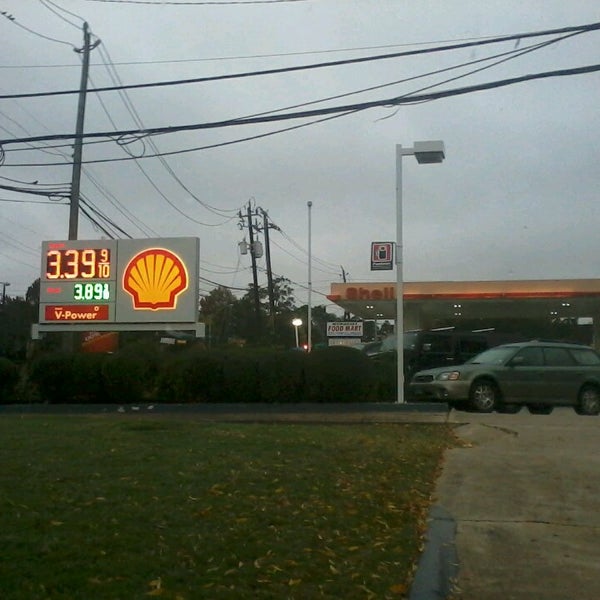 Varcados Shell - Fuel Station