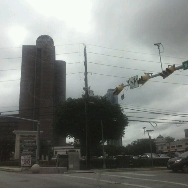 Westheimer & Yorktown Intersection - Uptown-Galleria - Houston, TX
