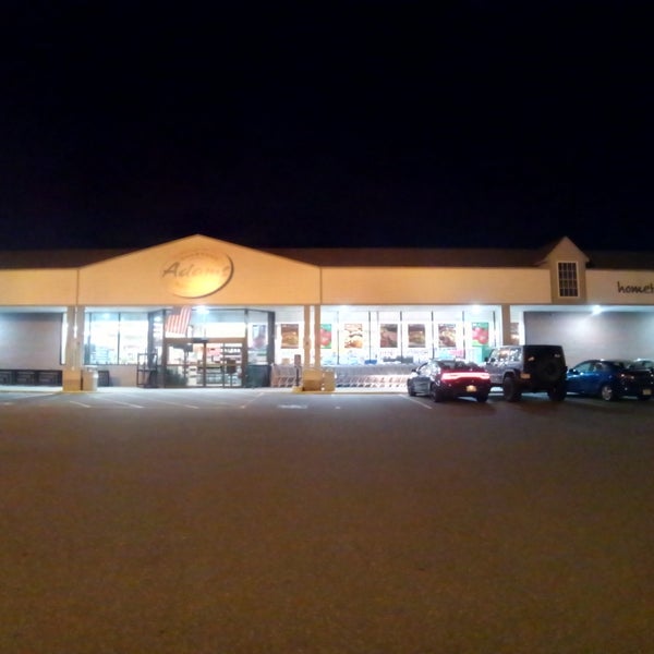Adams Hometown Market - 3 tips from 266 visitors