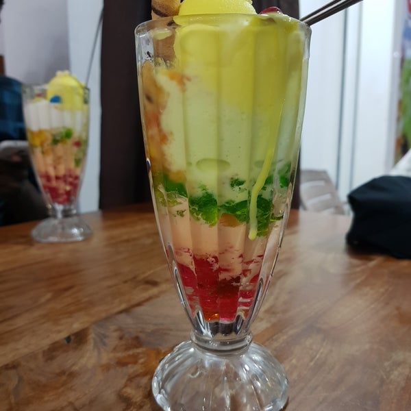 Rio Ice Cream - 68 tips