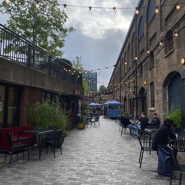 Lewis Cubitt Square - 1 tip from 399 visitors