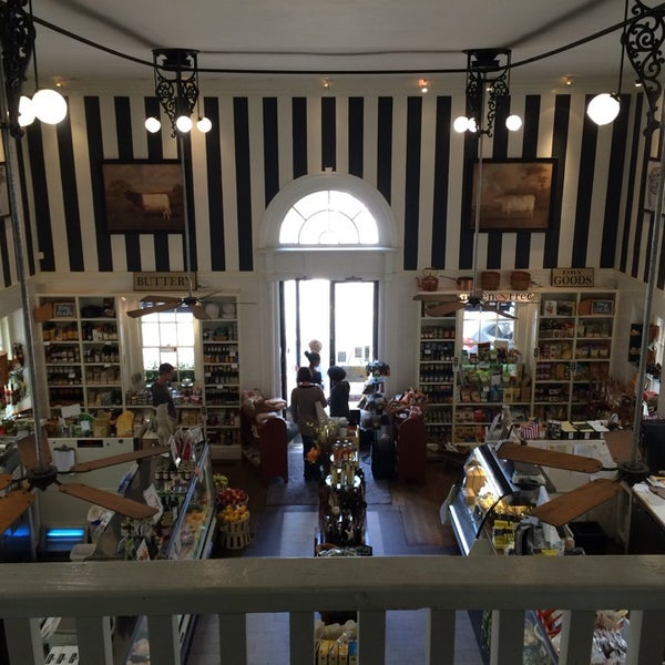 Home Farm Store (Now Closed) - 1 E Washington St