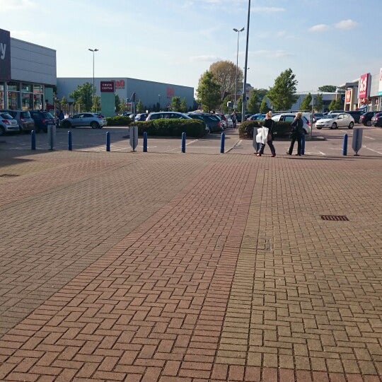 Costa Coffee - 2 tips