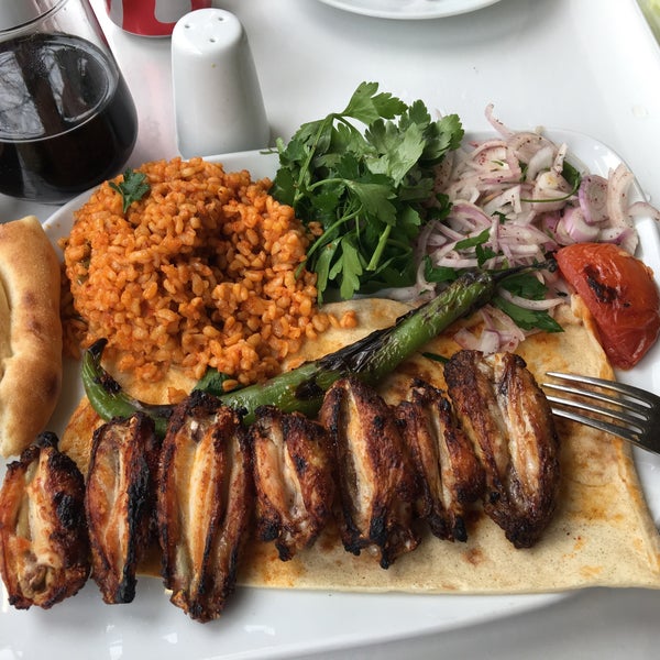 Mevlana Pide Şenka Grup - Pide Place in İstanbul