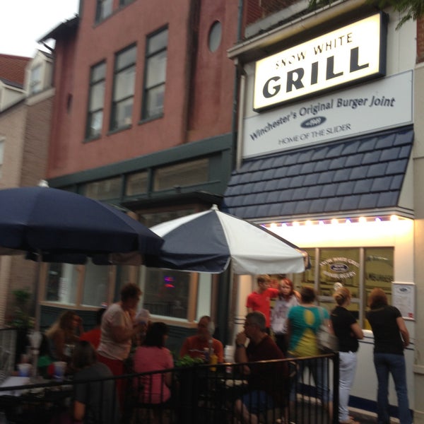 Snow White Grill - 9 tips from 311 visitors