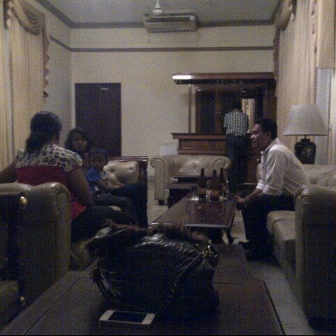 Police Officers Mess - 4 tips from 35 visitors