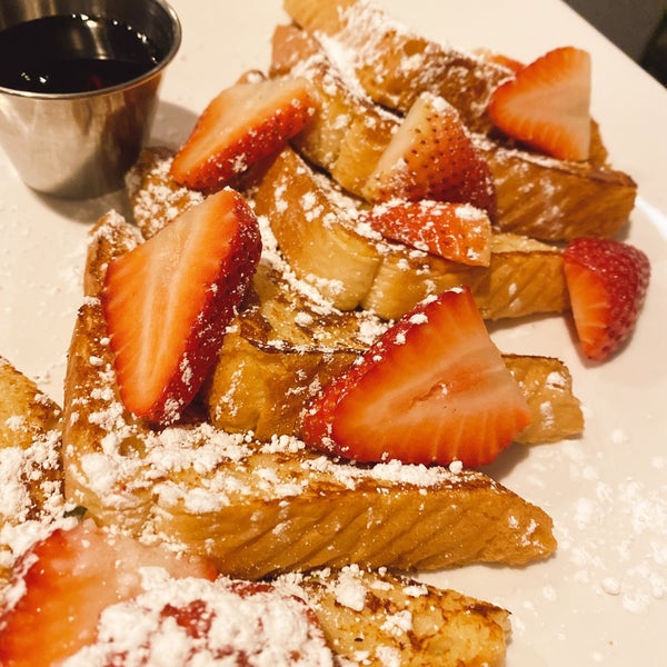 Triumph Grill - American Restaurant in Saint Louis