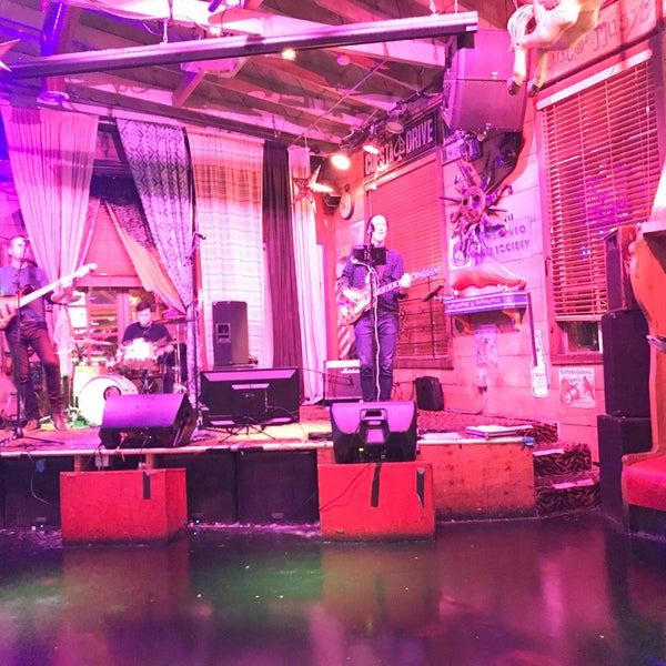 PowerHouse Pub - 10 tips