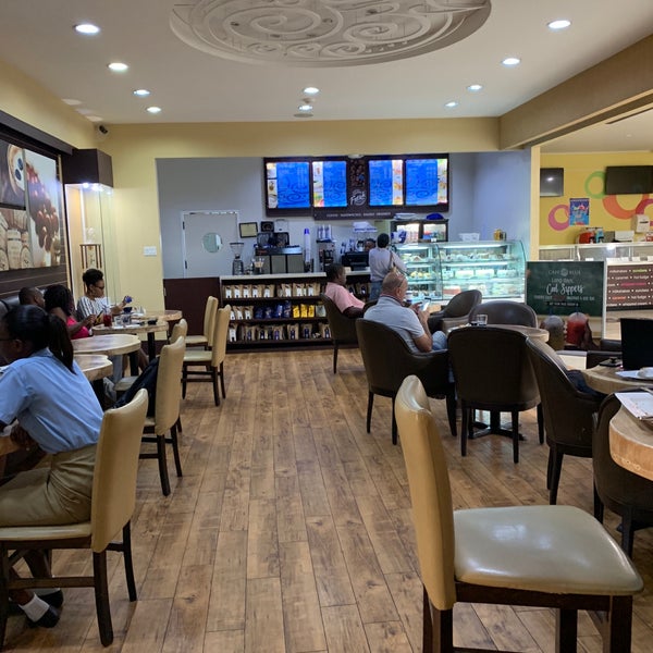 Cafe Blue (Fontana) - Allice Eldemire Dr