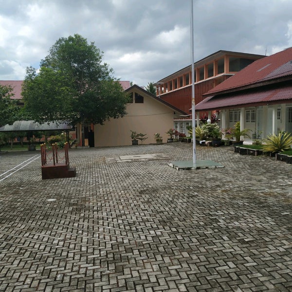 SMAN MODAL BANGSA (MODAL BANGSA SENIOR HIGH SCHOOL) - High School