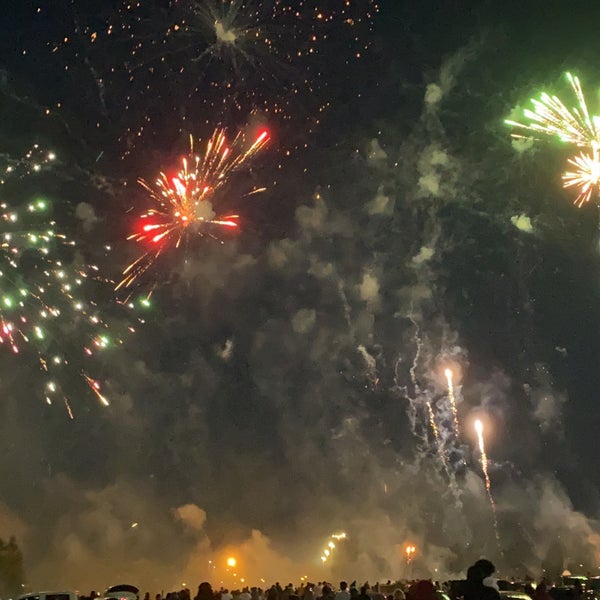 Firecracker Alley - 2102 E Alexander Ave