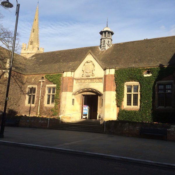 Kettering Library - Sheep St