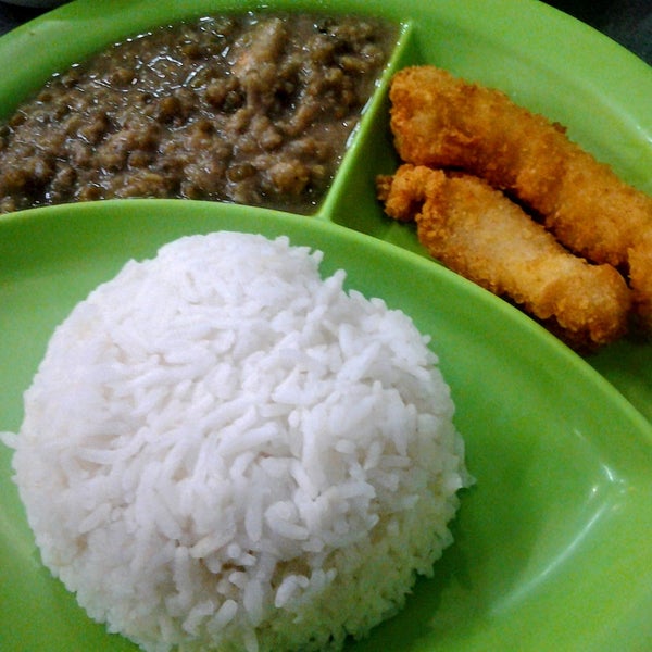 Aling Lucy's Panciteria - 7 tips from 186 visitors