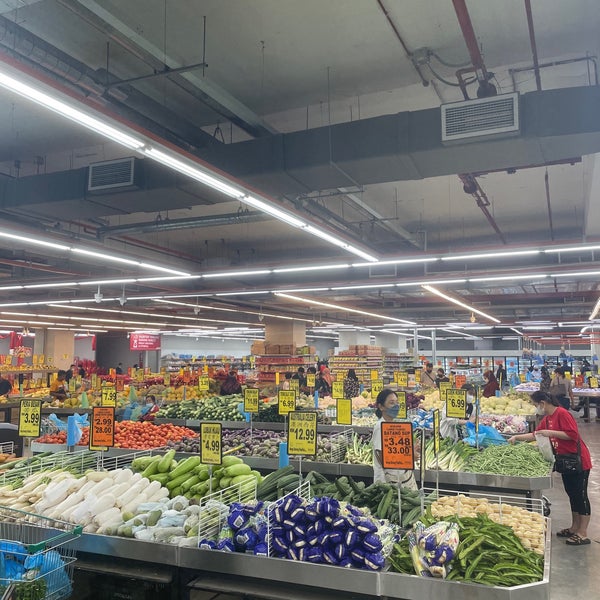 NSK Seri Kembangan - Supermarket