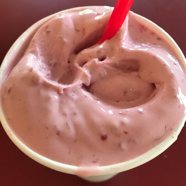 Bear Lake Raspberry Shakes and Ice Cream - Ice Cream Parlor in Garden City
