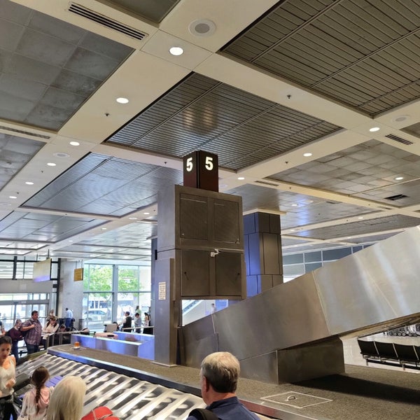 Gate 5 - Barbara Jordan Terminal