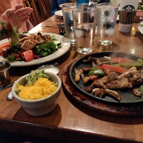 Las Palomas Restaurant - Bar - 13 tips