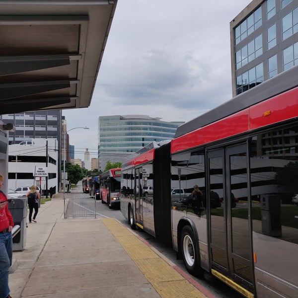 Bus Stop 2738 - Capitol Station (SB) - Downtown Austin - 0 tips