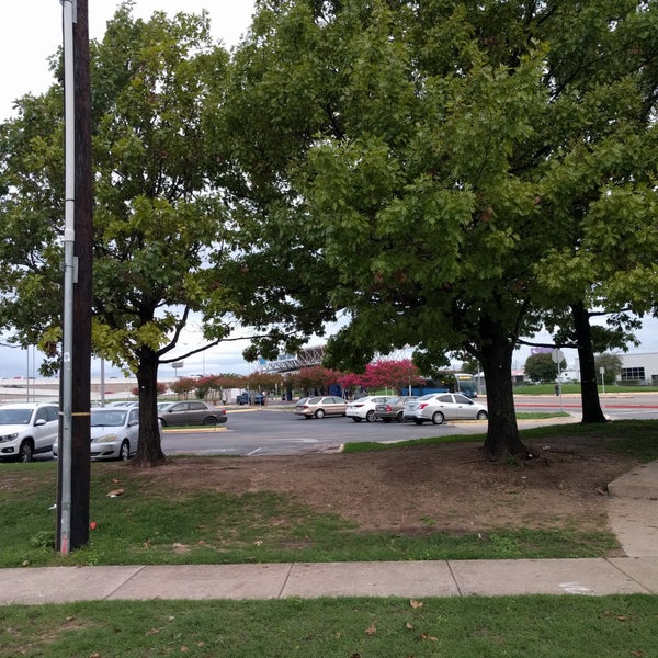 Capital Metro Park & Ride - N. Lamar & 183 - Bus Station in North Austin