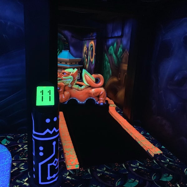 Glowgolf Amsterdam - Golf Course in Amsterdam