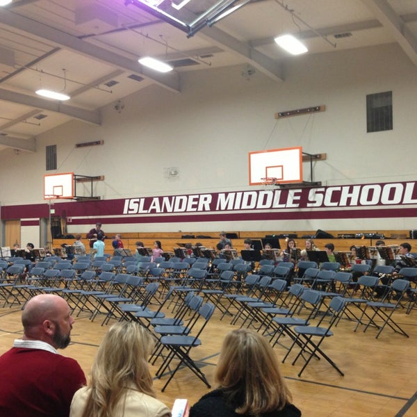 Photos at Islander Middle School (IMS) - 124 visitors