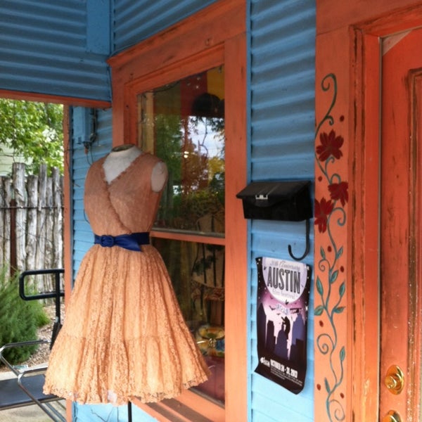 Flashback - Vintage and Thrift Store in Austin