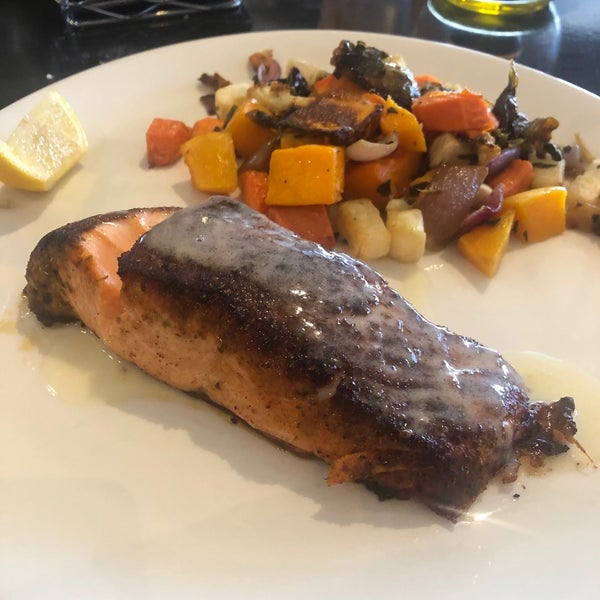 Chart House Restaurant - Seafood Restaurant