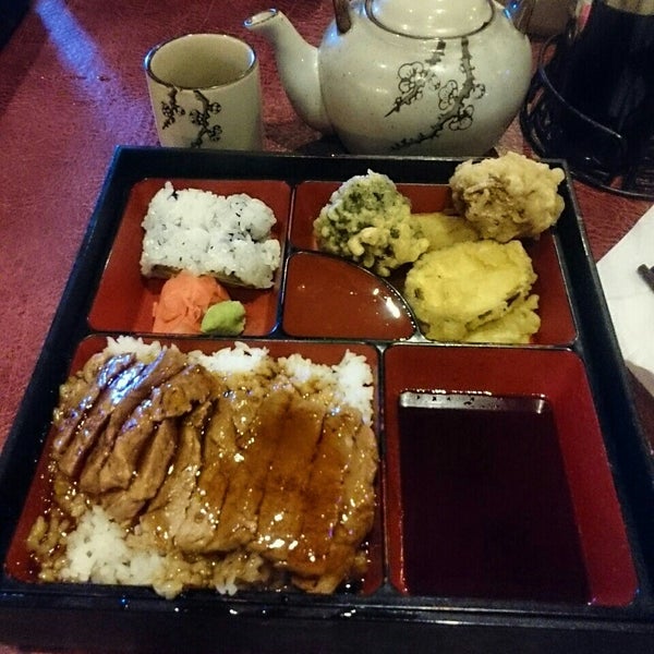 Fujiyama Japanese Steakhouse - Marion, IL