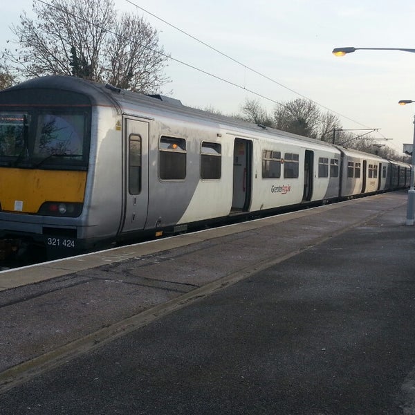 Southminster Railway Station (SMN) - Station Approach
