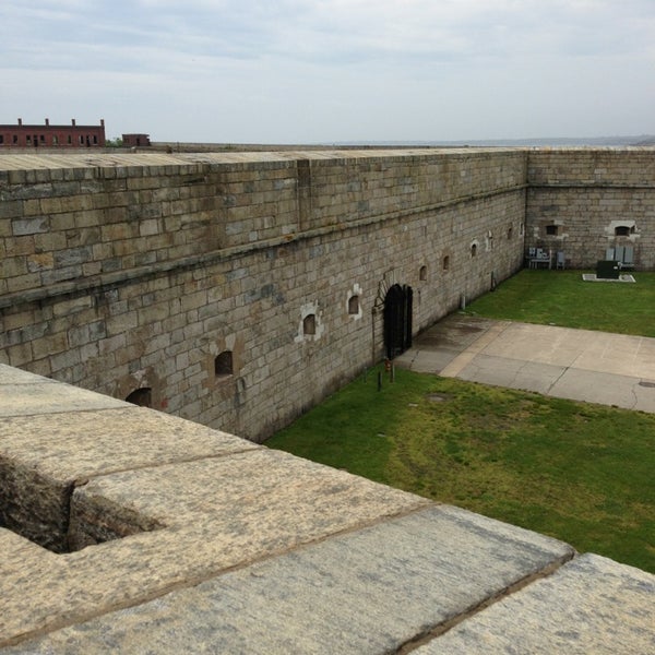 Fort Adams State Park - 90 Fort Adams Dr