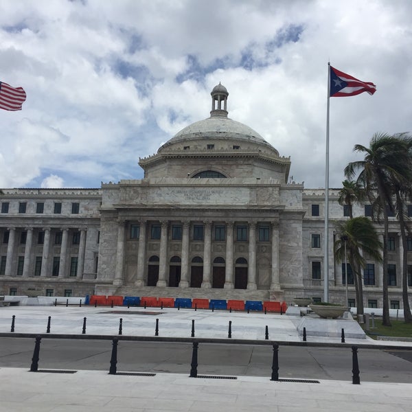 El Capitolio De Puerto Rico - Capitol Building