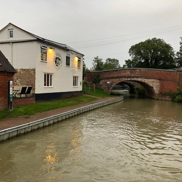 The Wharf Inn - Pub in Fenny Compton