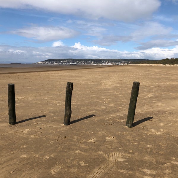 Uphill Beach - End of Links Rd