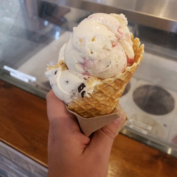 Dippity Do Dahs - Ice Cream Parlor