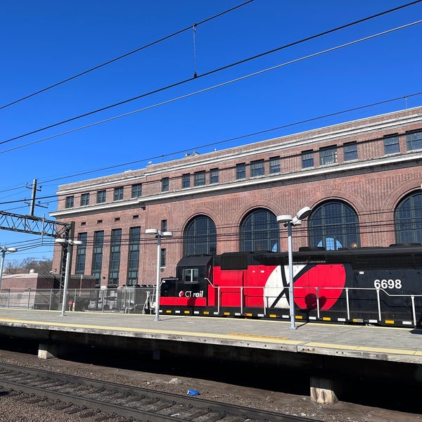 Photos at New Haven Union Station - Rail Station in New Haven