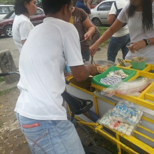 mang felix' fishball stand
