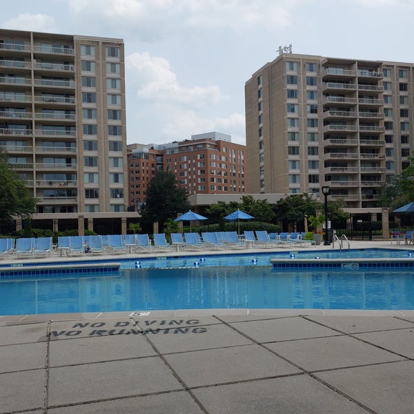 Crystal Towers Pool - Arlington, VA