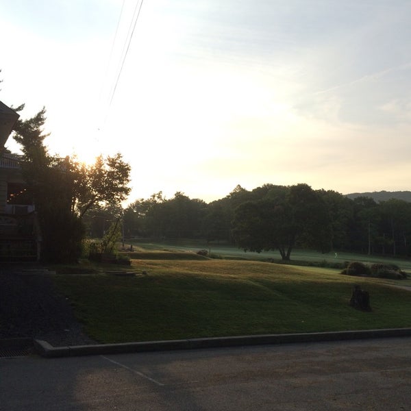Glenbrook Golf Course - Golf Course in Stroudsburg