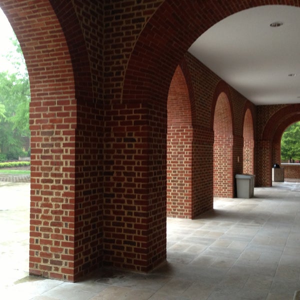 Regent University Library - Kempsville - 7 tips