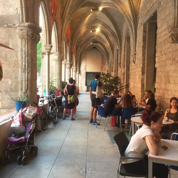 Bar del Convent - Sant Pere-Santa Caterina i la Ribera - Pl. Acadèmia, s/n