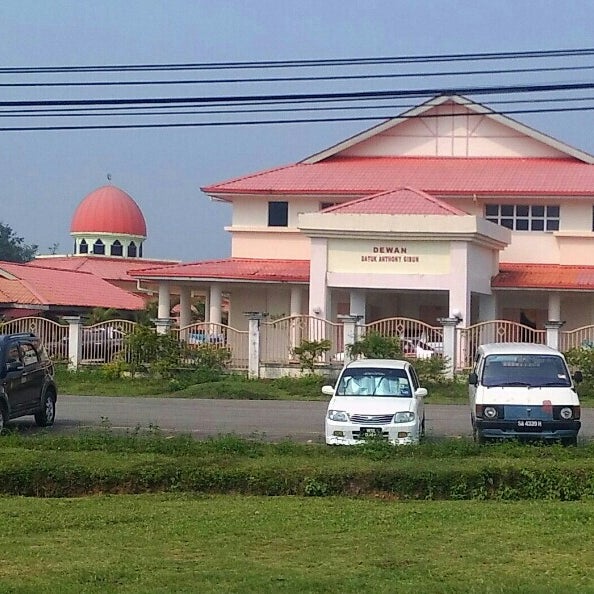 Dewan Datuk Anthony Gibun - 1 tip