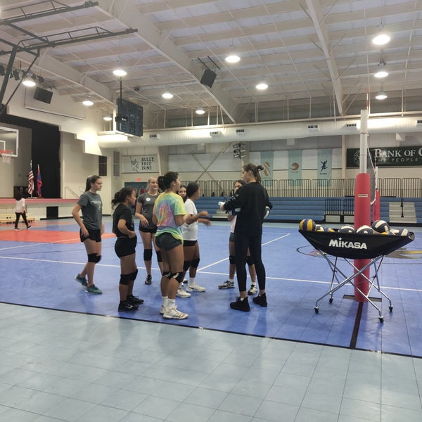 Bishop Baumgartner Memorial Catholic School - Middle School in Sinajana