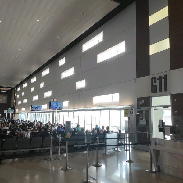 Gate G11 - FLL Airport - 1 tip