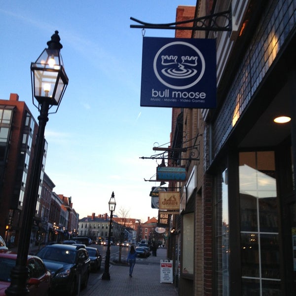 Bull Moose Music (Now Closed) - Portsmouth, NH