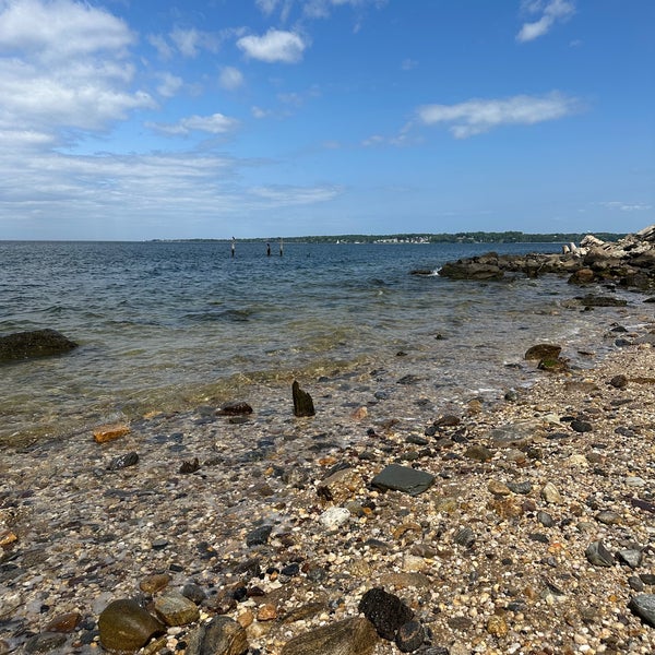 Sands Point Preserve Beachfront - Beach in Sands Point