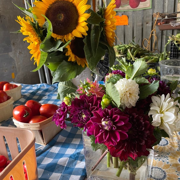 Rottkamp Farm Stand - Glen Head, NY