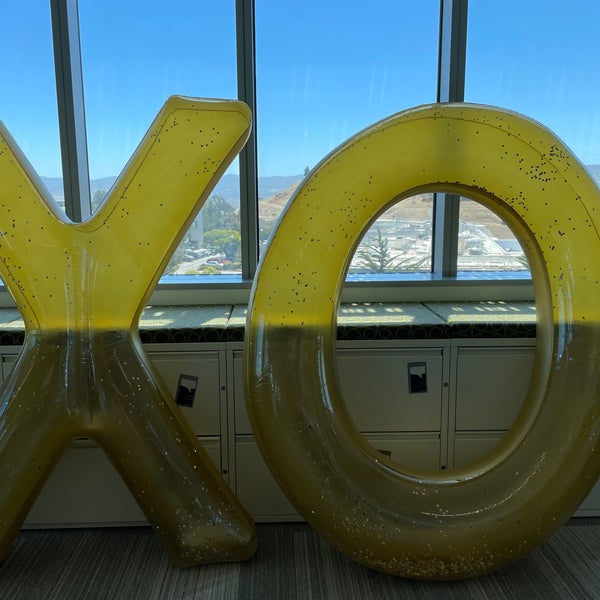 Genentech Building 35 - Structure