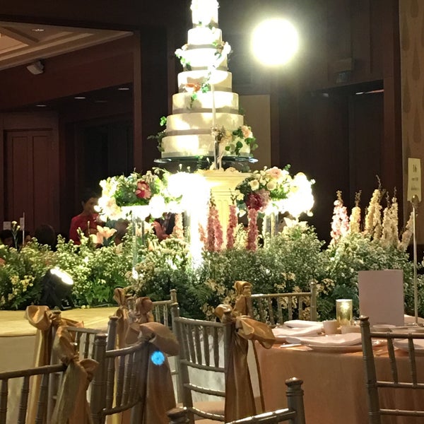 Sakuntala Ballroom, Peninsula Bangkok Hotel - Ballroom in Bangkok