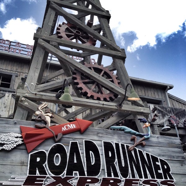 Road Runner Express Roller Coaster
