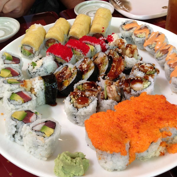 Momo Sushi & Cafe - Old Town - 58 tips